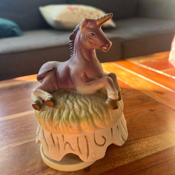 Accents | Vintage Purple Unicorn Ceramic Music Box Interpur Taiwan ...